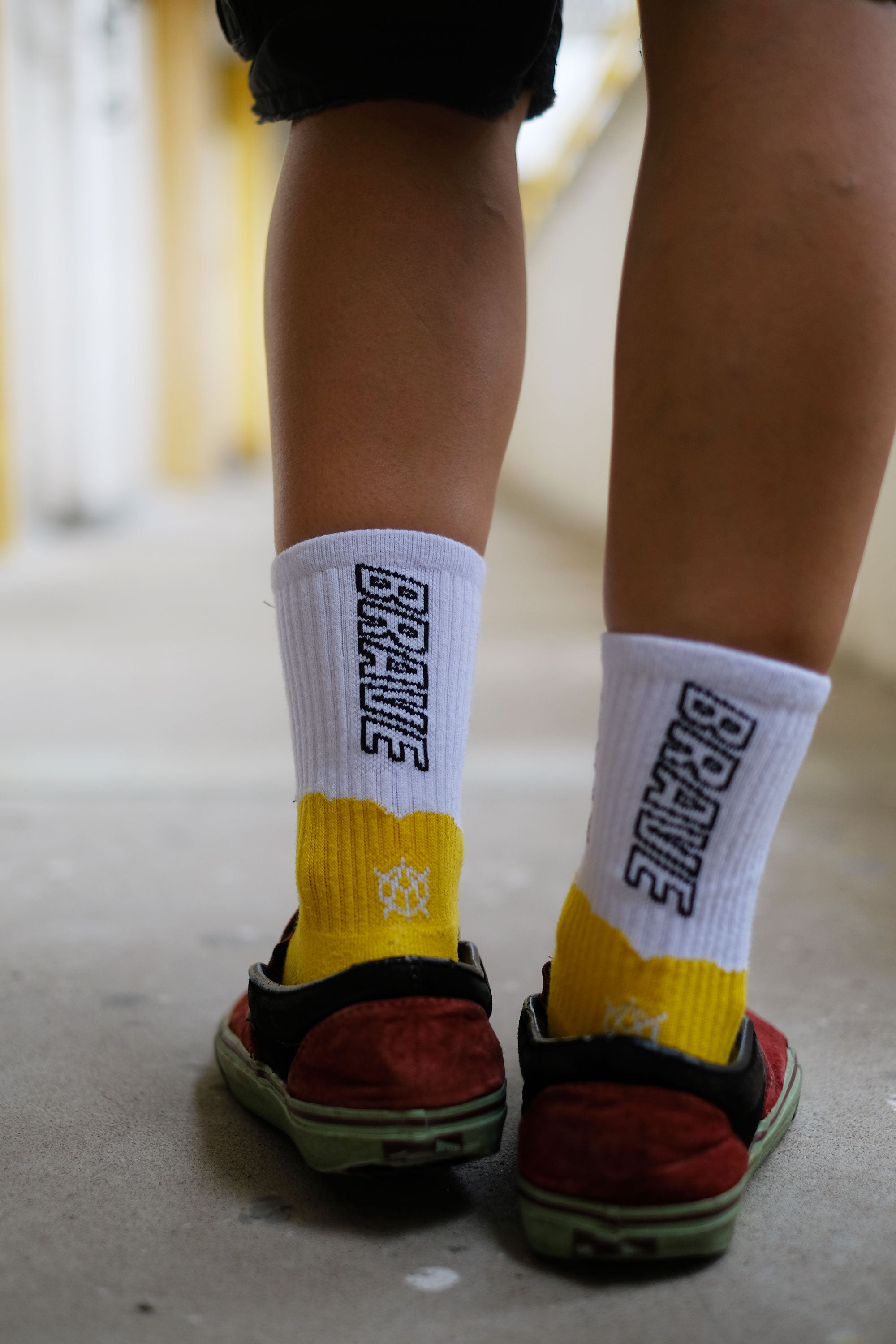 Socks Objects – a yellow object